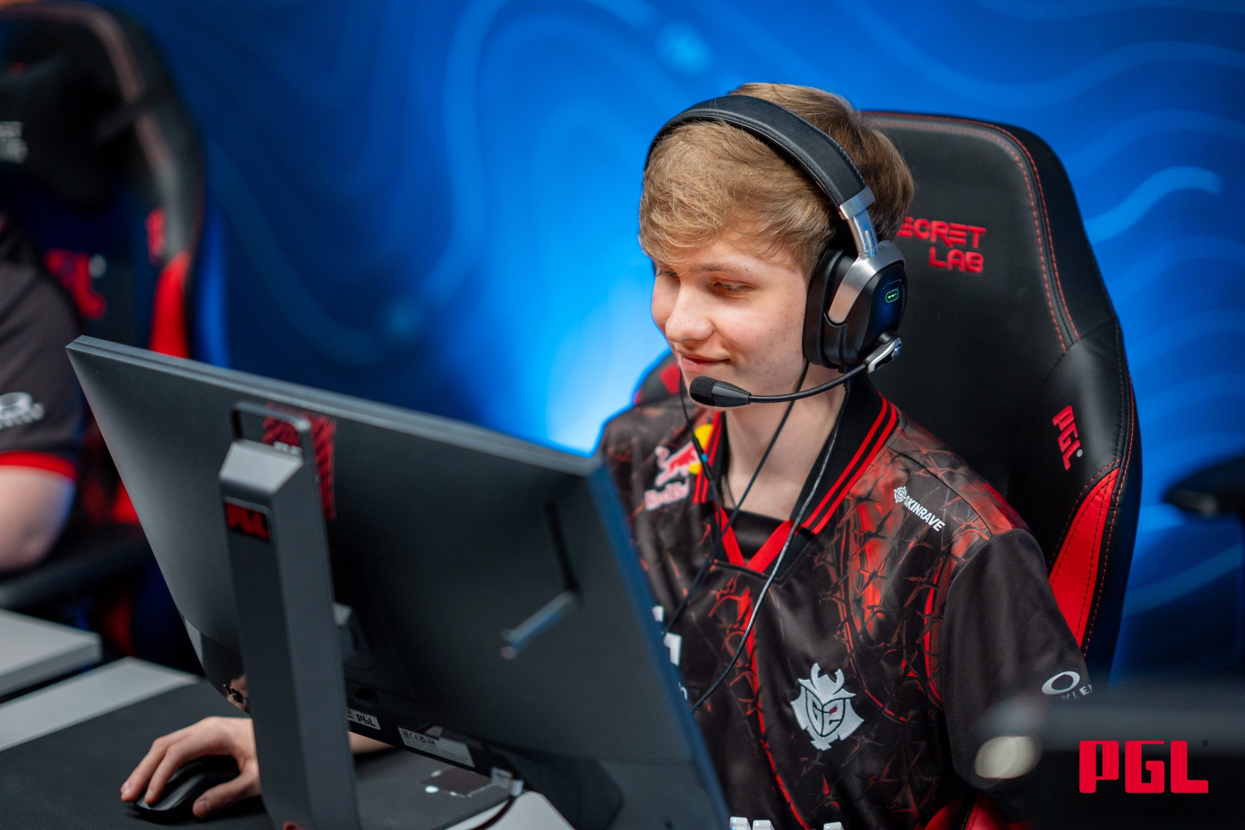 Dota 2中如何投降？ - Recmg.com